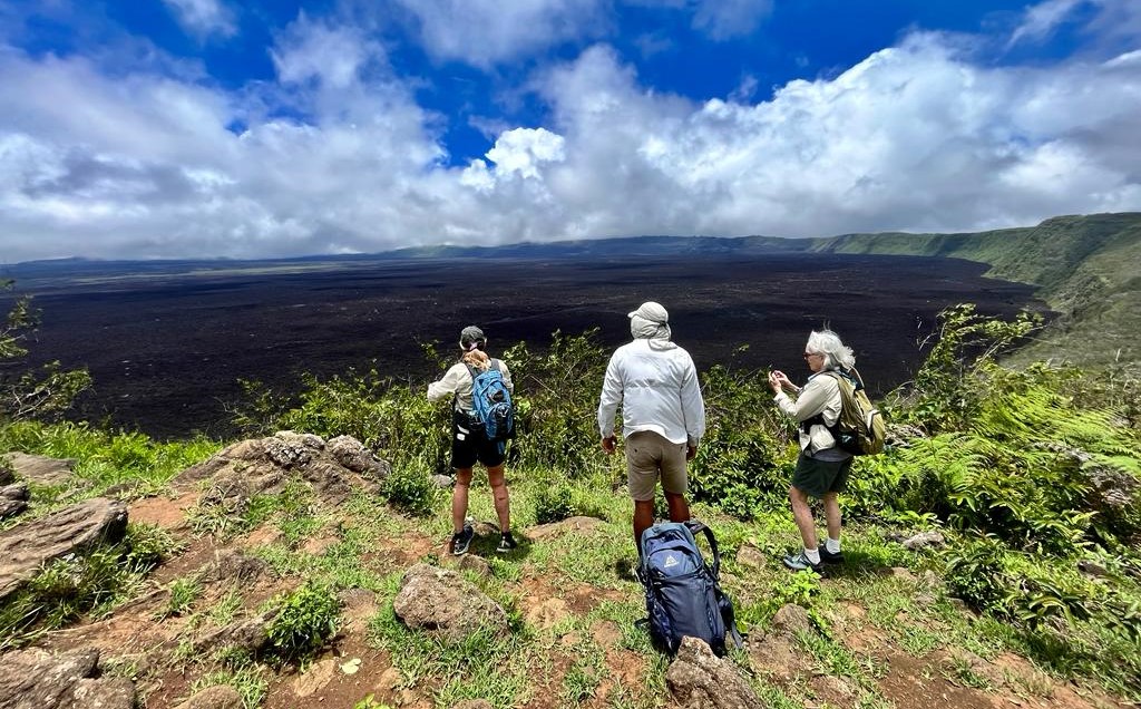 Galápagos Entry Requirements: Rules & Park Fees